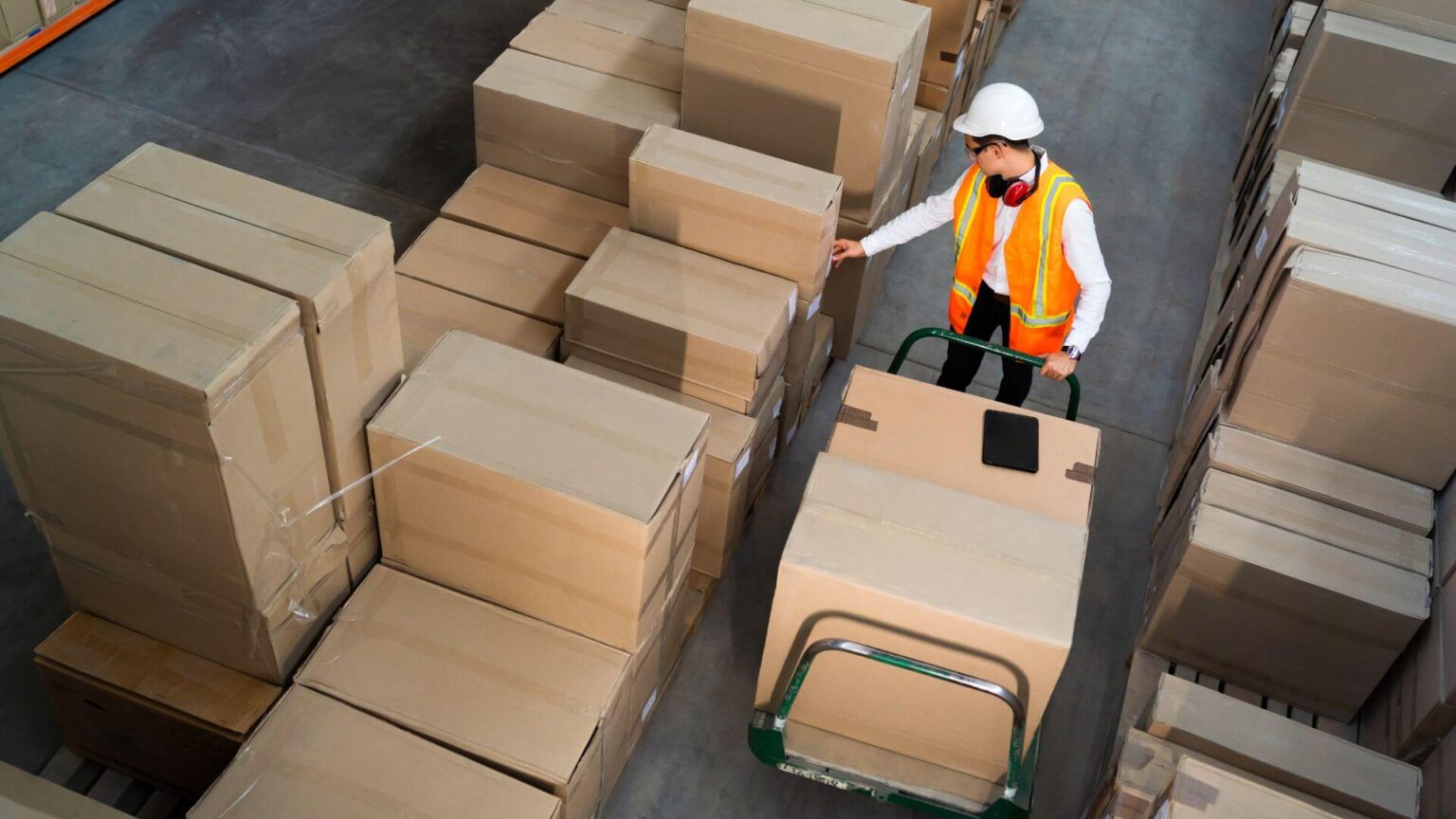 How to Optimize Shipping Logistics | Simple Global How to Optimize Shipping Logistics | Simple Global